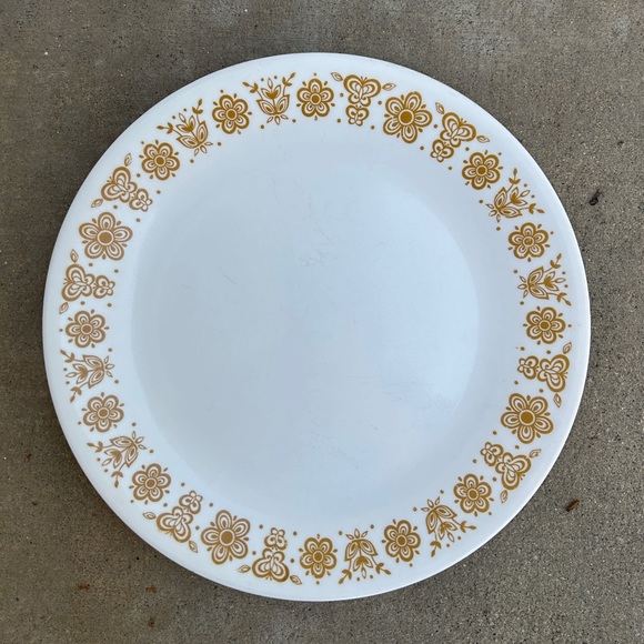 Corelle | Dining | Vintage Butterfly Gold Corelle Salad Plates Multiple ...
